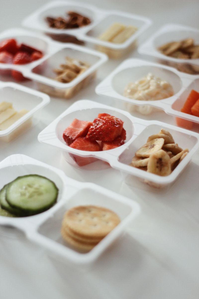 On-the-go snacking made easy, with these reusable snack boxes – À LA WAIKI